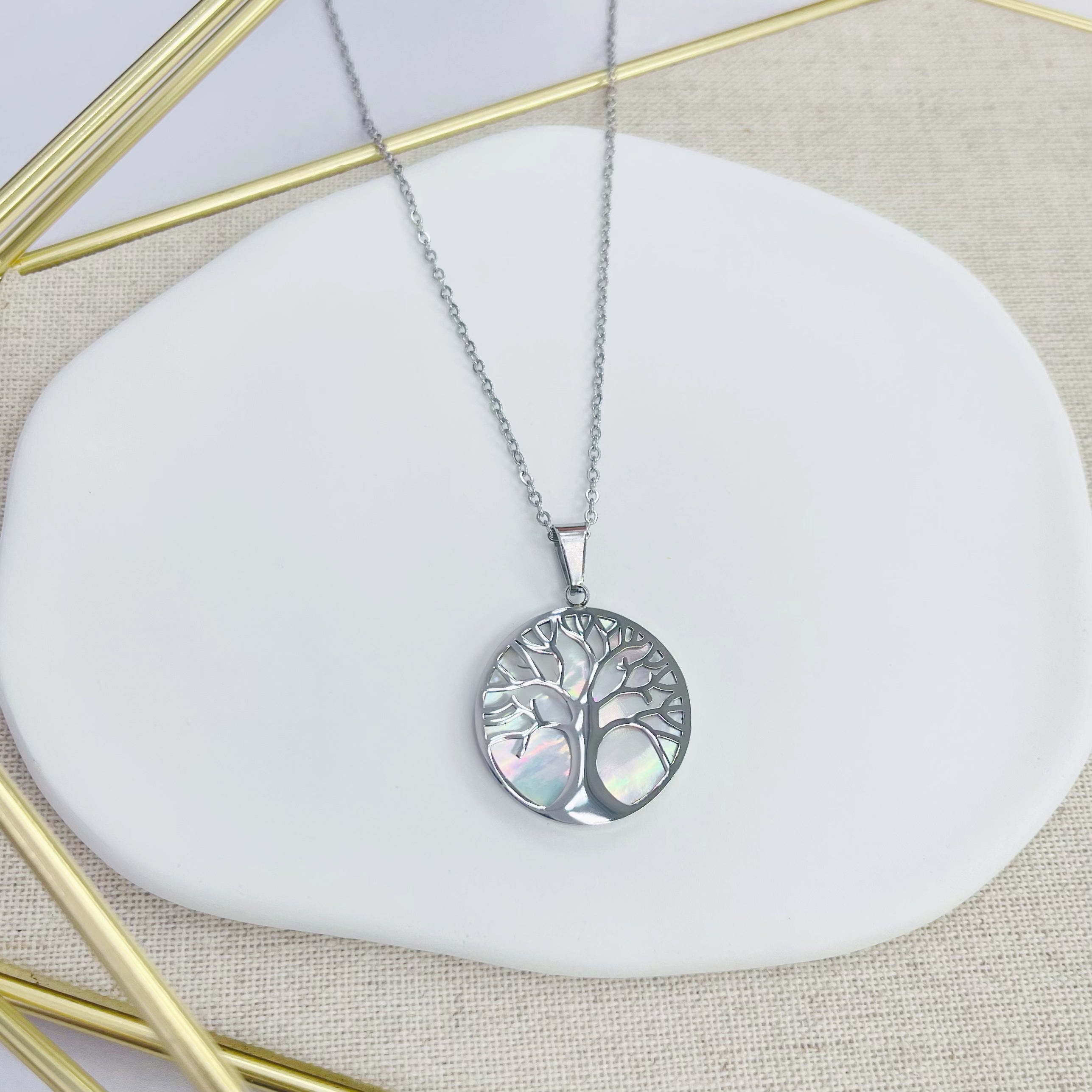 110N-065 TREE PENDATN NK – Papillon PR